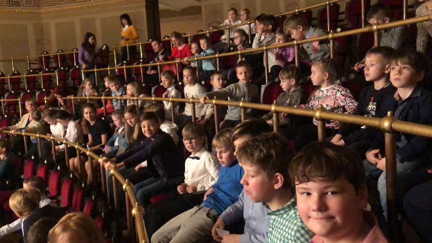 “Putnu opera” - Staļģenes skola